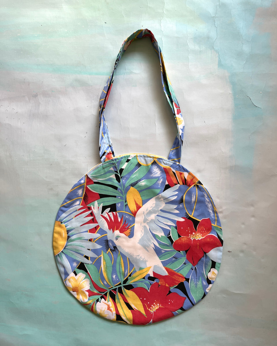 Full Moon Bag Parrot/Cockatoo – Rubyraisin
