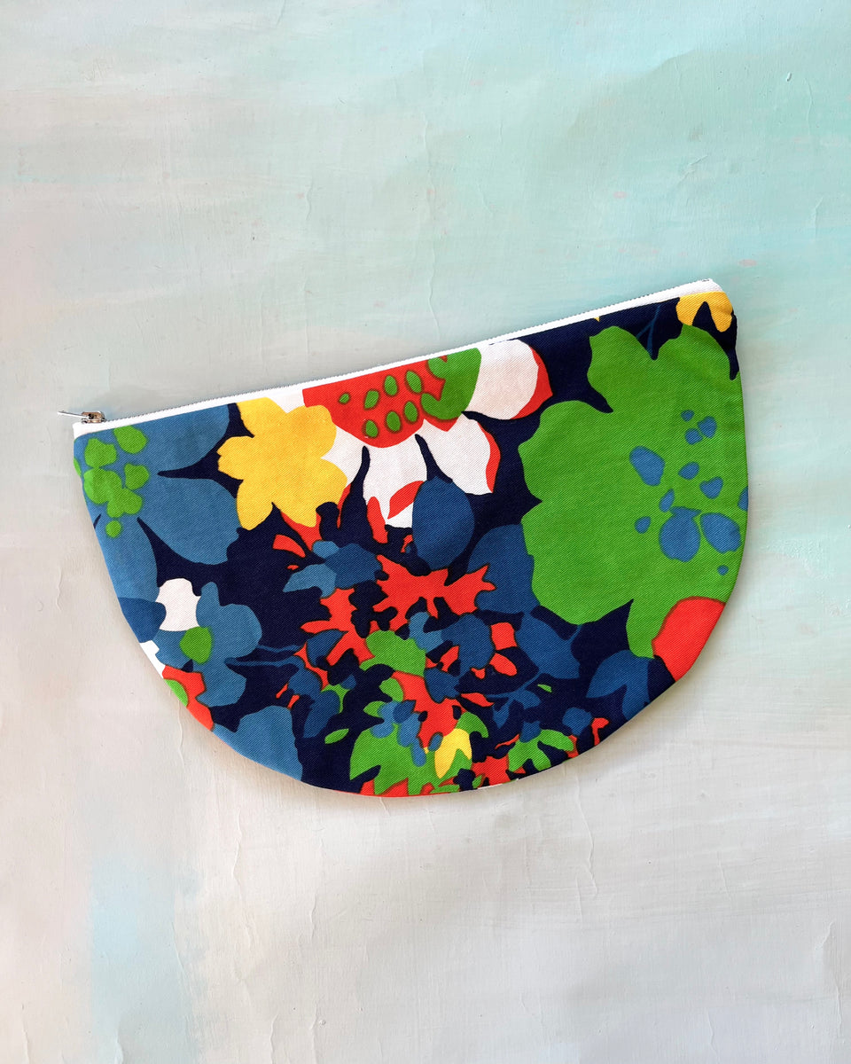 Crescent Purse Vintage Vivid – Rubyraisin